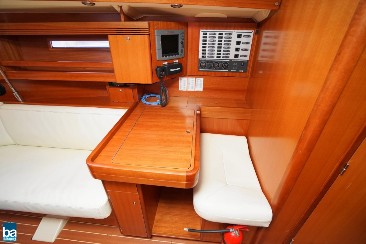 Dufour 40 Performance - Båtagent
